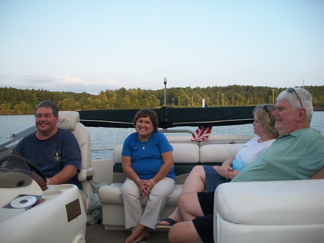 PHOTOS 8'10 HycoLake