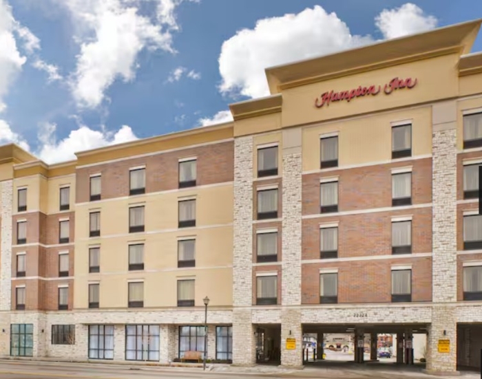 Hampton Inn by Hilton Detroit/Dearborn Hotel Accommodations